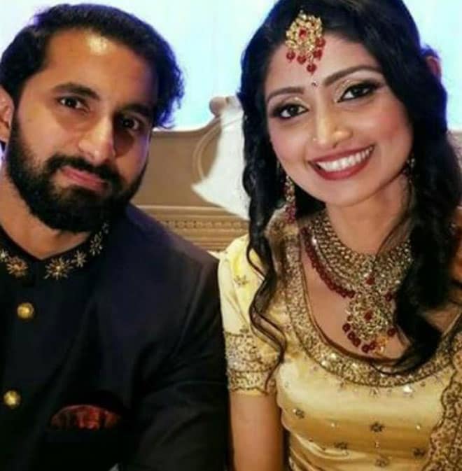 സ്വർണ്ണ നിറമുള്ള ലെഹങ്കയില്‍ അതിസുന്ദരിയായി നടി ദിവ്യ ഉണ്ണി; വിവാഹ സ ...