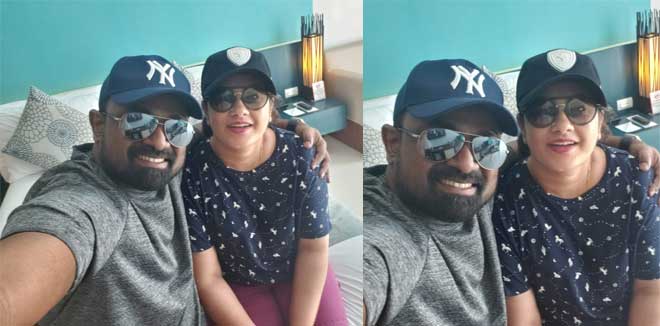 ‘ഒരുമിച്ചുള്ള 17 വർഷങ്ങൾ...’: പ്രിയപ്പെട്ടവളെ ചേർത്തു പിടിച്ച്, സന്തോഷം ...