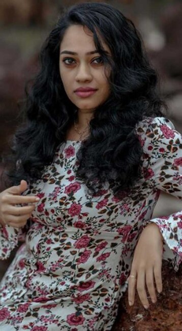‘വിവാഹം പെട്ടെന്നുള്ള തീരുമാനമായിരുന്നു, അതിന്റെ വേദനകള്‍ മറികടന്നത് ...