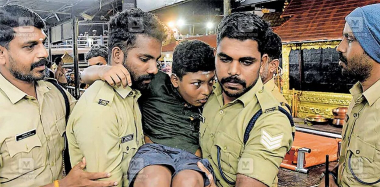 അവന്റെ സങ്കടങ്ങൾ അയ്യപ്പൻ കാണാതിരിക്കില്ല: താങ്ങായി ഇരുവശത്തുനിന്നും ...