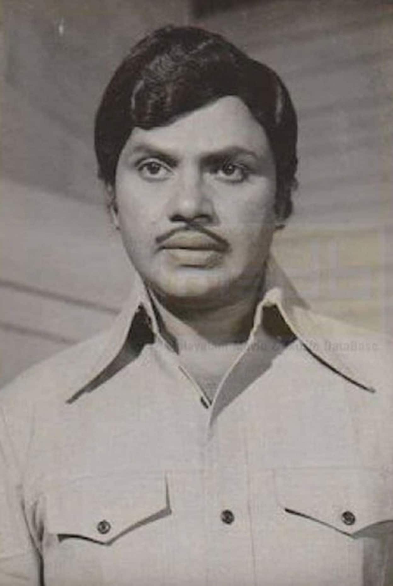 ജയൻ പറഞ്ഞു, ‘ഞാൻ തൃപ്തനല്ല...റീ ടേക്ക് എടുക്കാം’: മരണത്തിലേക്കു ...
