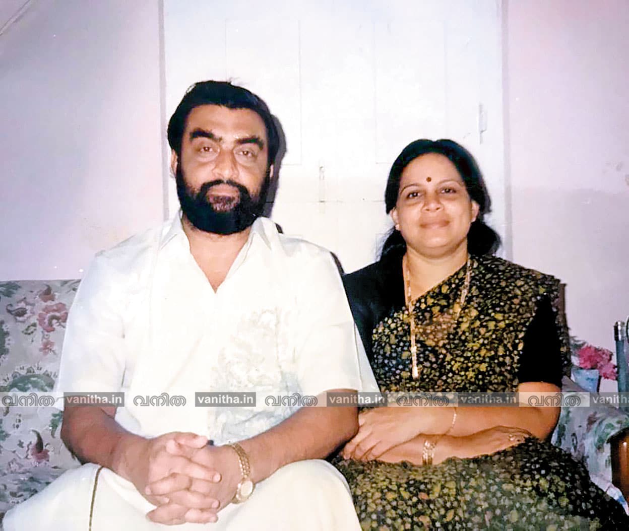 ‘ഇവളു വളരുമ്പോഴൊന്നും ഞാനുണ്ടാകില്ല’: രോഗം തിരിച്ചറിഞ്ഞ ശേഷം 6 മാസമേ അച്ഛൻ ജീവിച്ചിരുന്നുള്ളു: ഓ ...